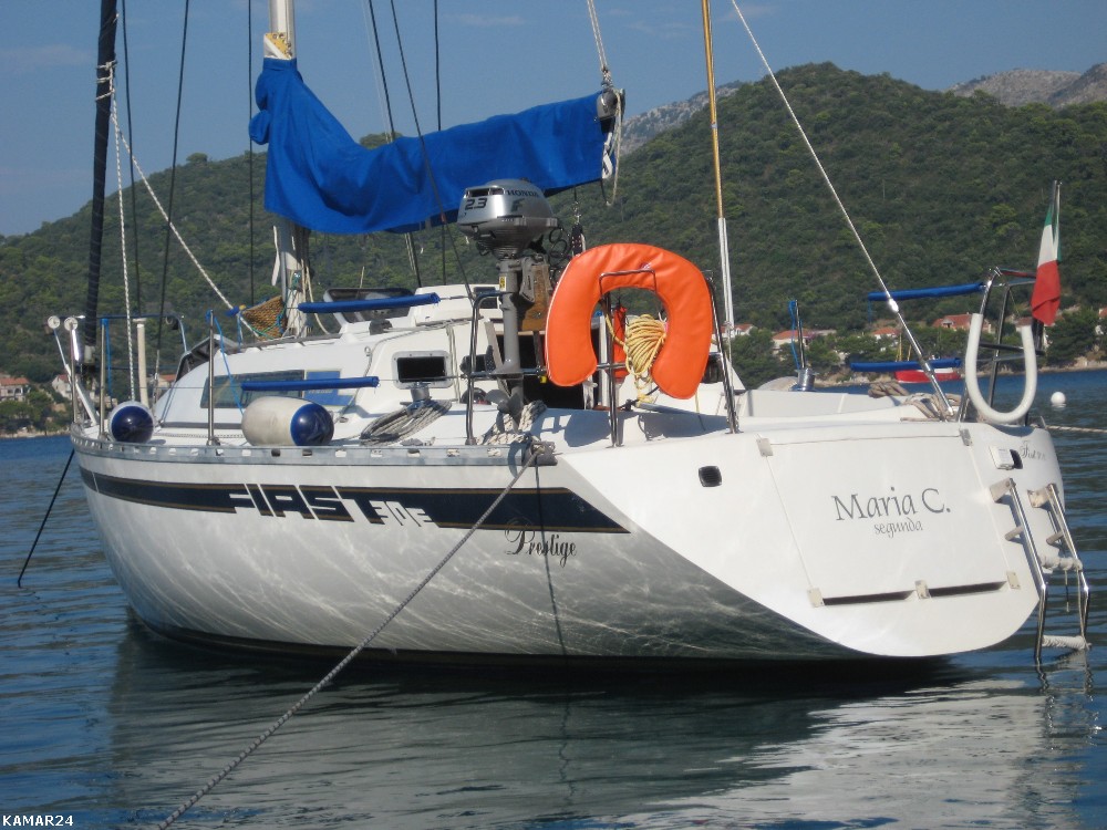 Beneteau FIRST 30E - Navis